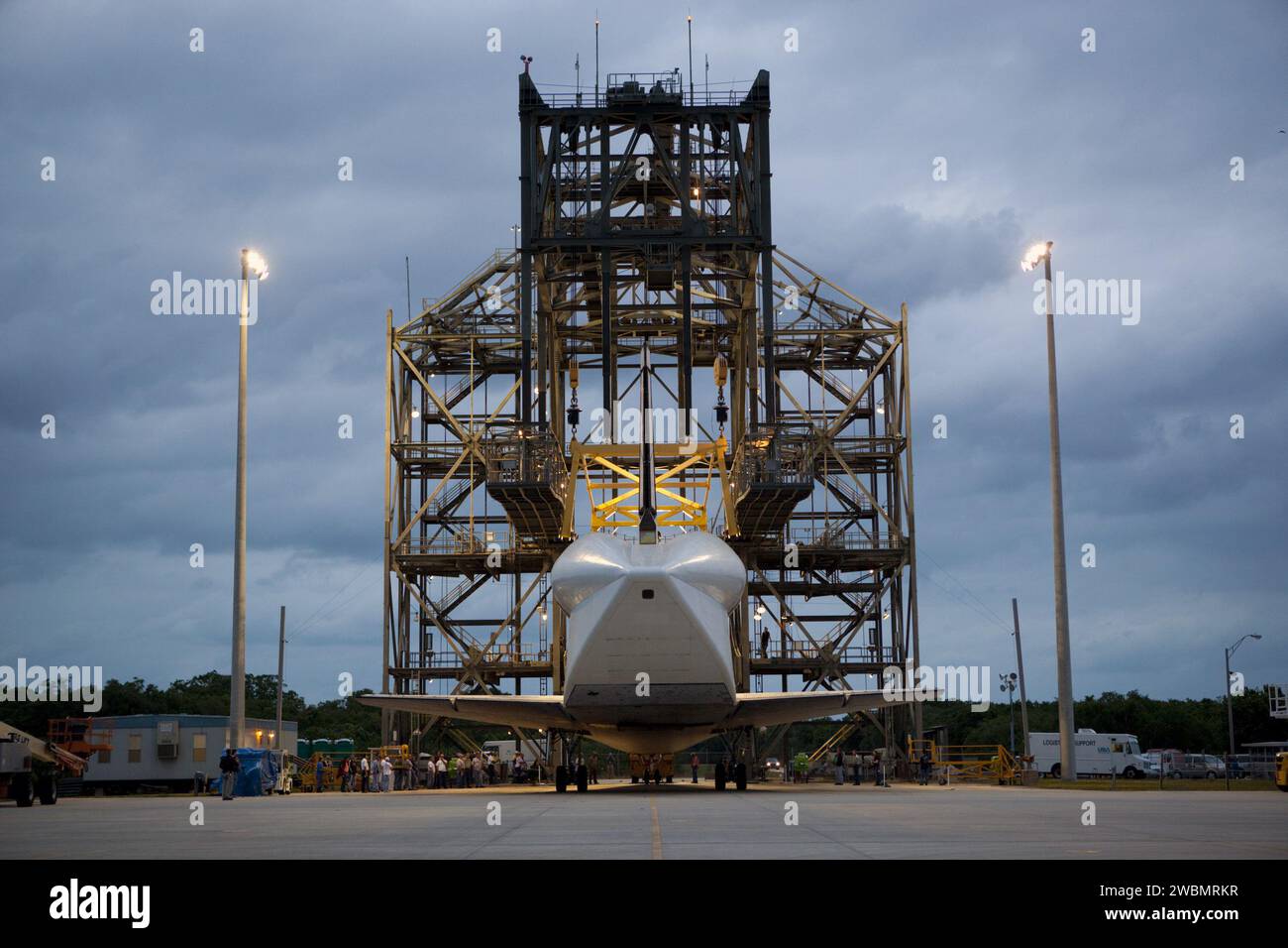 CAPE CANAVERAL, Fla. – Space shuttle Discovery rolls into position ...