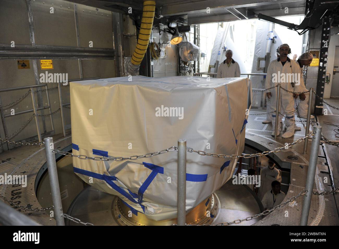 CAPE CANAVERAL, Fla. -- NASA's twin Gravity Recovery and Interior ...