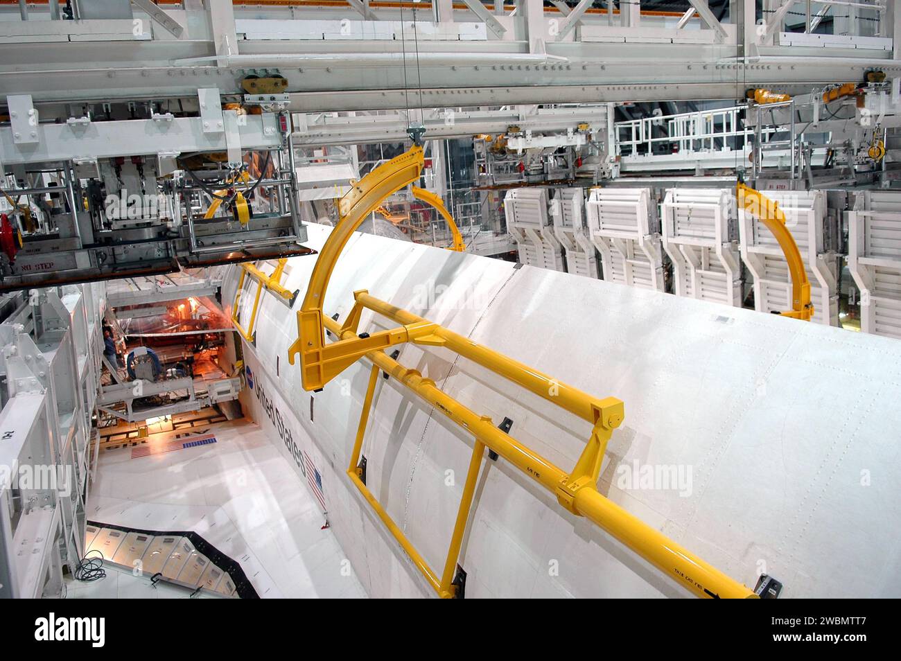 Atlantis payload bay doors hi-res stock photography and images - Alamy