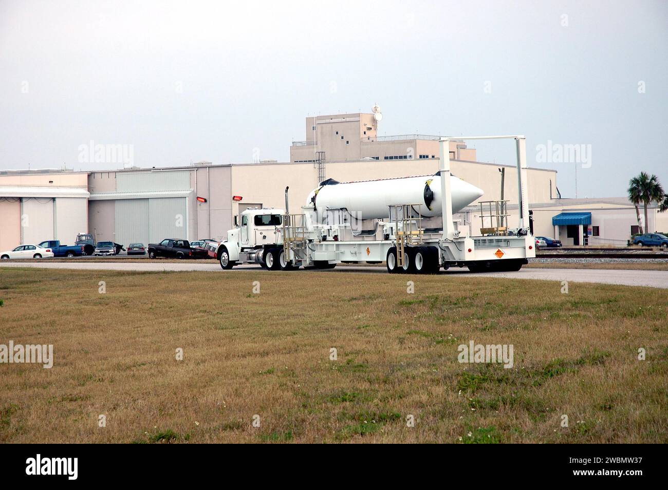 KENNEDY SPACE CENTER, FLA. - The second of two Solid Rocket Boosters ...