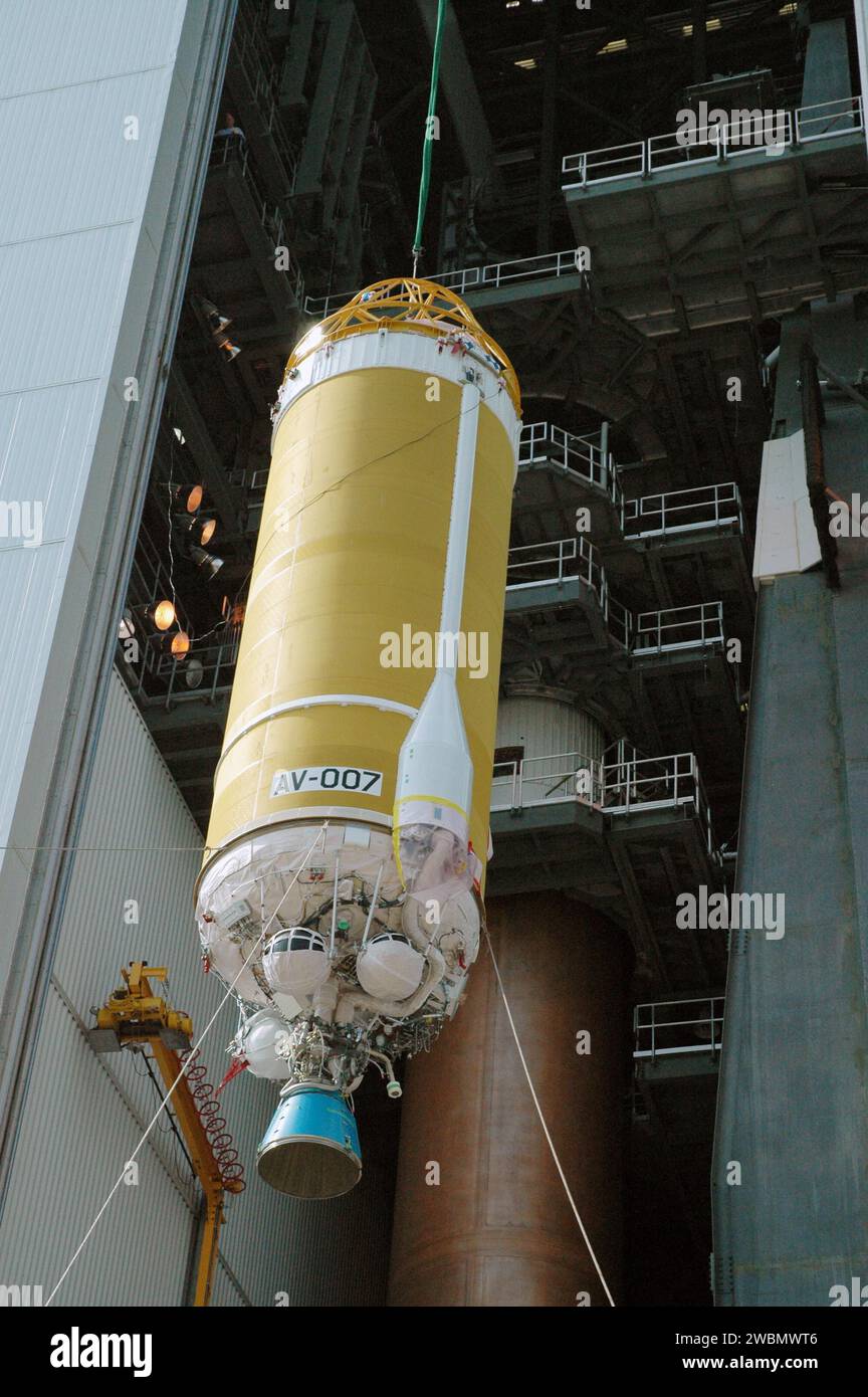 KENNEDY SPACE CENTER, FLA. - At the Vertical Integration Facility on ...