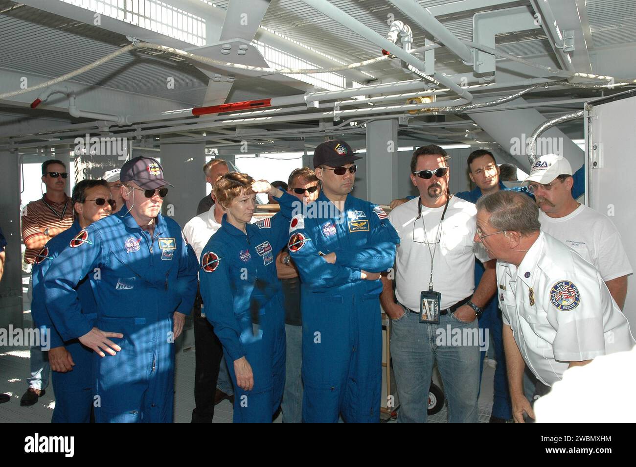 Andrew thomas astronaut hi-res stock photography and images - Alamy