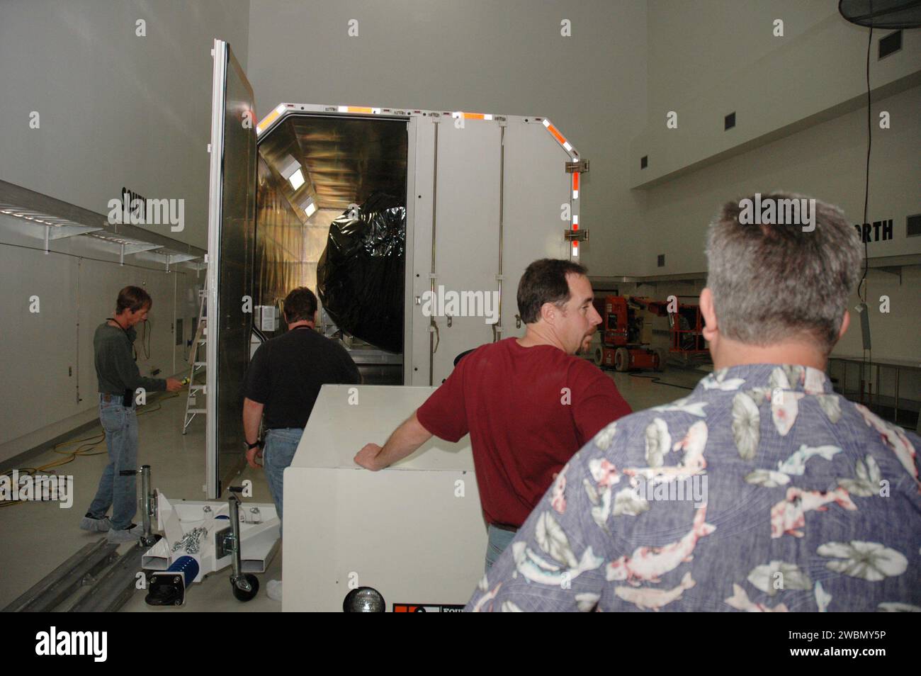 CAPE CANAVERAL, Fla. -- At the Astrotech payload processing facility in ...