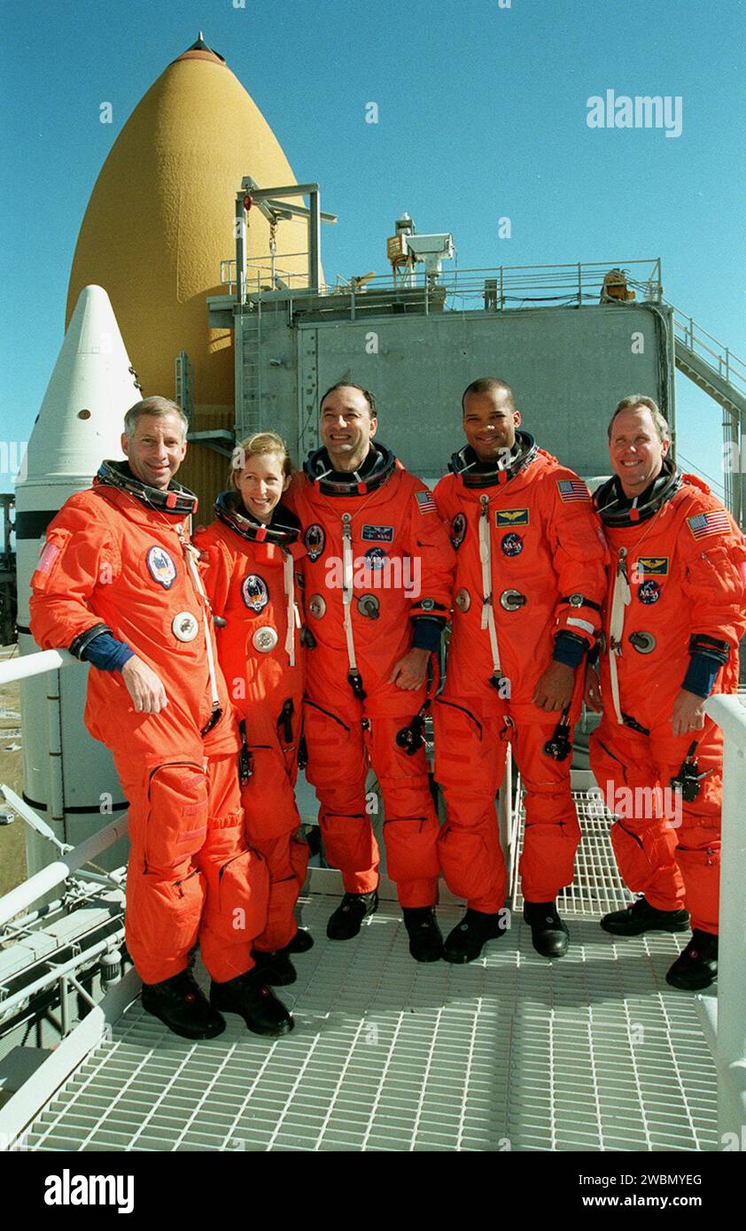 KENNEDY SPACE CENTER, FLA. -- The STS-98 crew poses for a group photo on the 215-foot level of ...