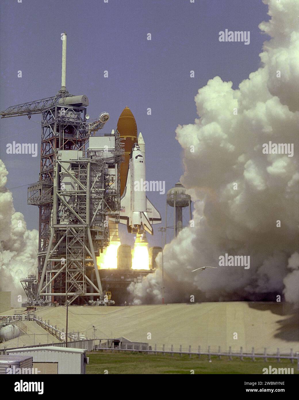 KENNEDY SPACE CENTER, FLA. - Liftoff of STS-6, Orbiter Challenger, from ...