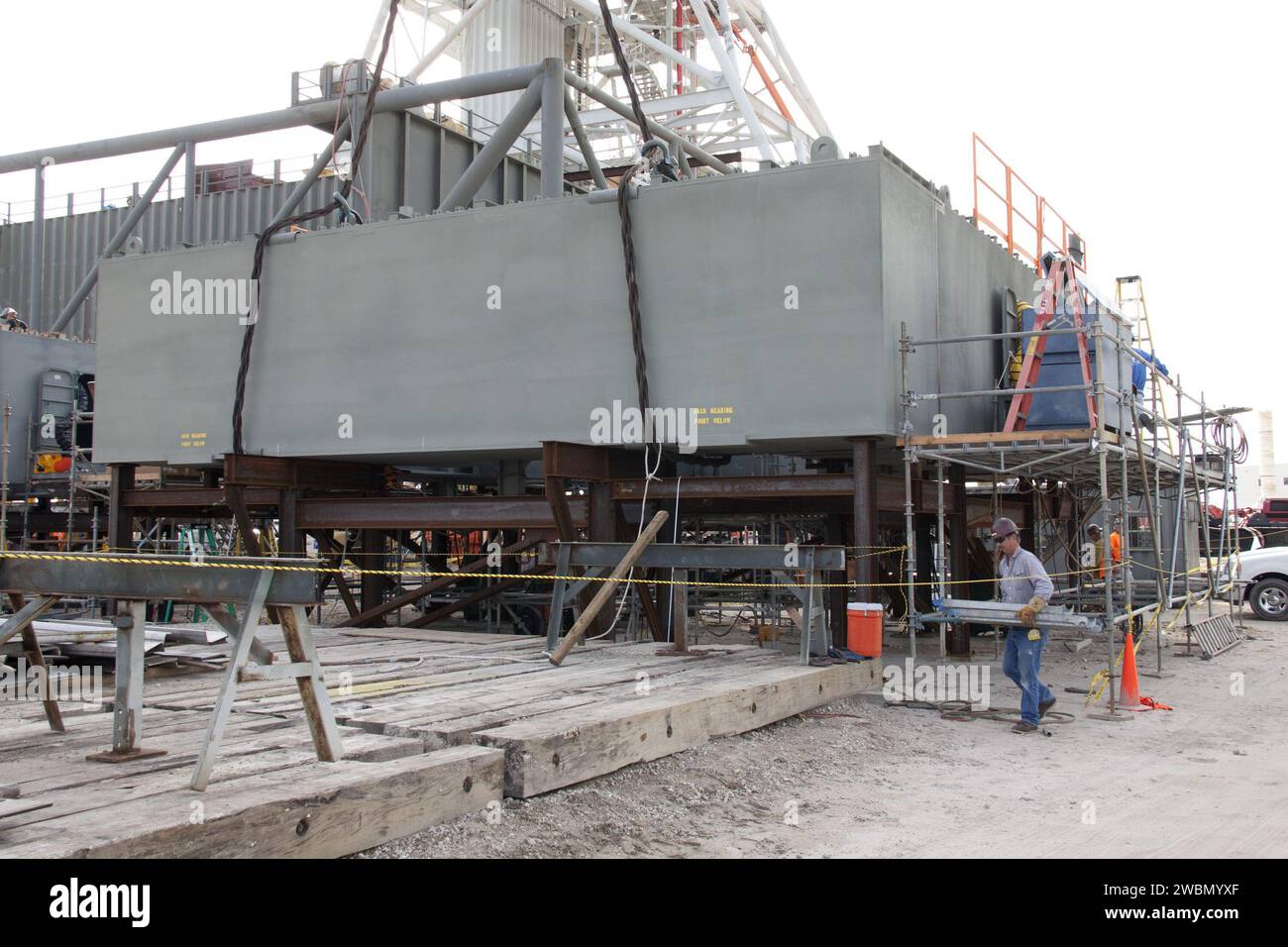 CAPE CANAVERAL, Fla. – At NASA's Kennedy Space Center in Florida, works ...