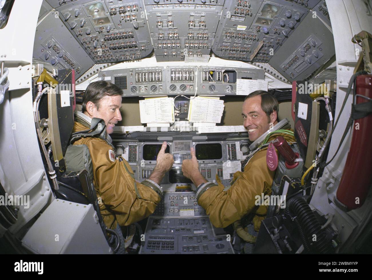 KENNEDY SPACE CENTER, FLA. - Prime crew astronauts for the first space ...