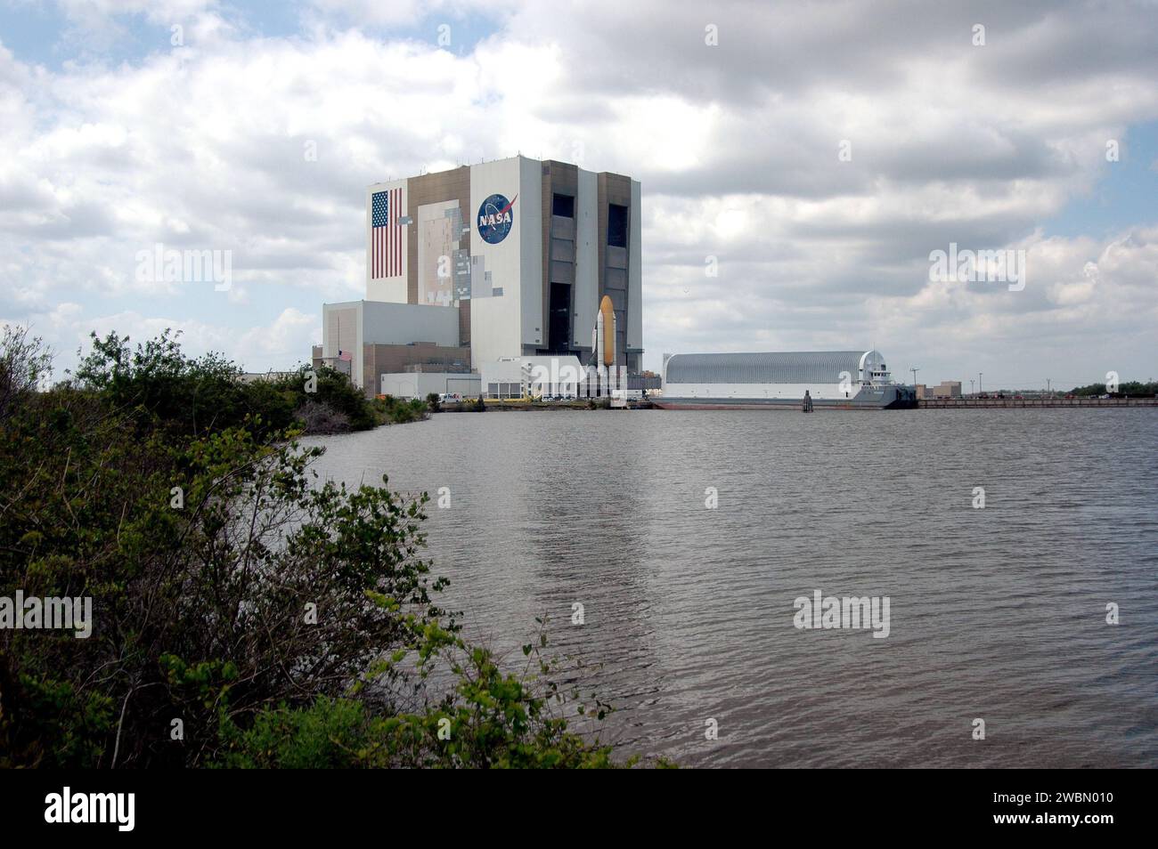 131 feet high hi-res stock photography and images - Alamy