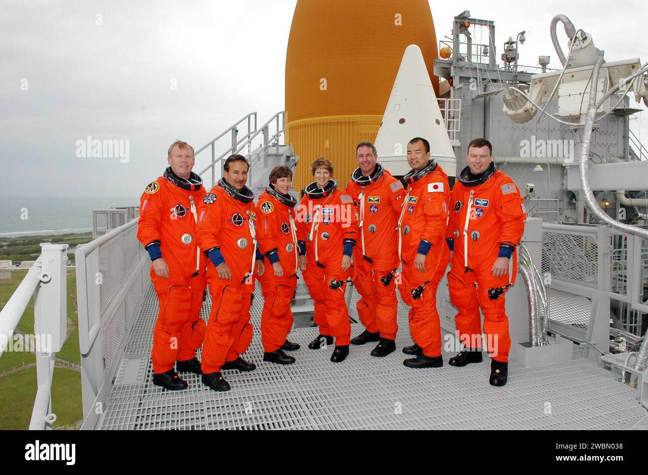 KENNEDY SPACE CENTER, FLA. - Following the mock countdown and emergency ...