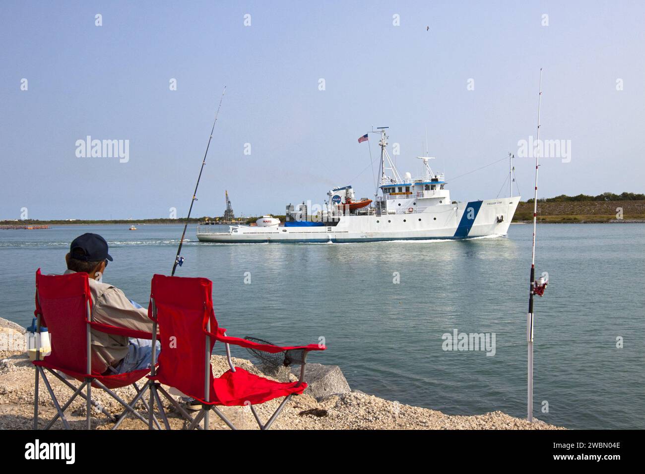 CAPE CANAVERAL, Fla. -- NASA’s Freedom Star boat sets out for a day of ...
