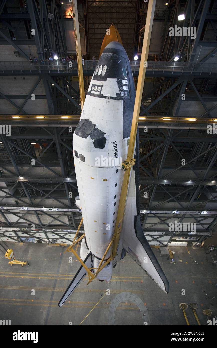CAPE CANAVERAL, Fla. -- In the Vehicle Assembly Building at NASA's ...