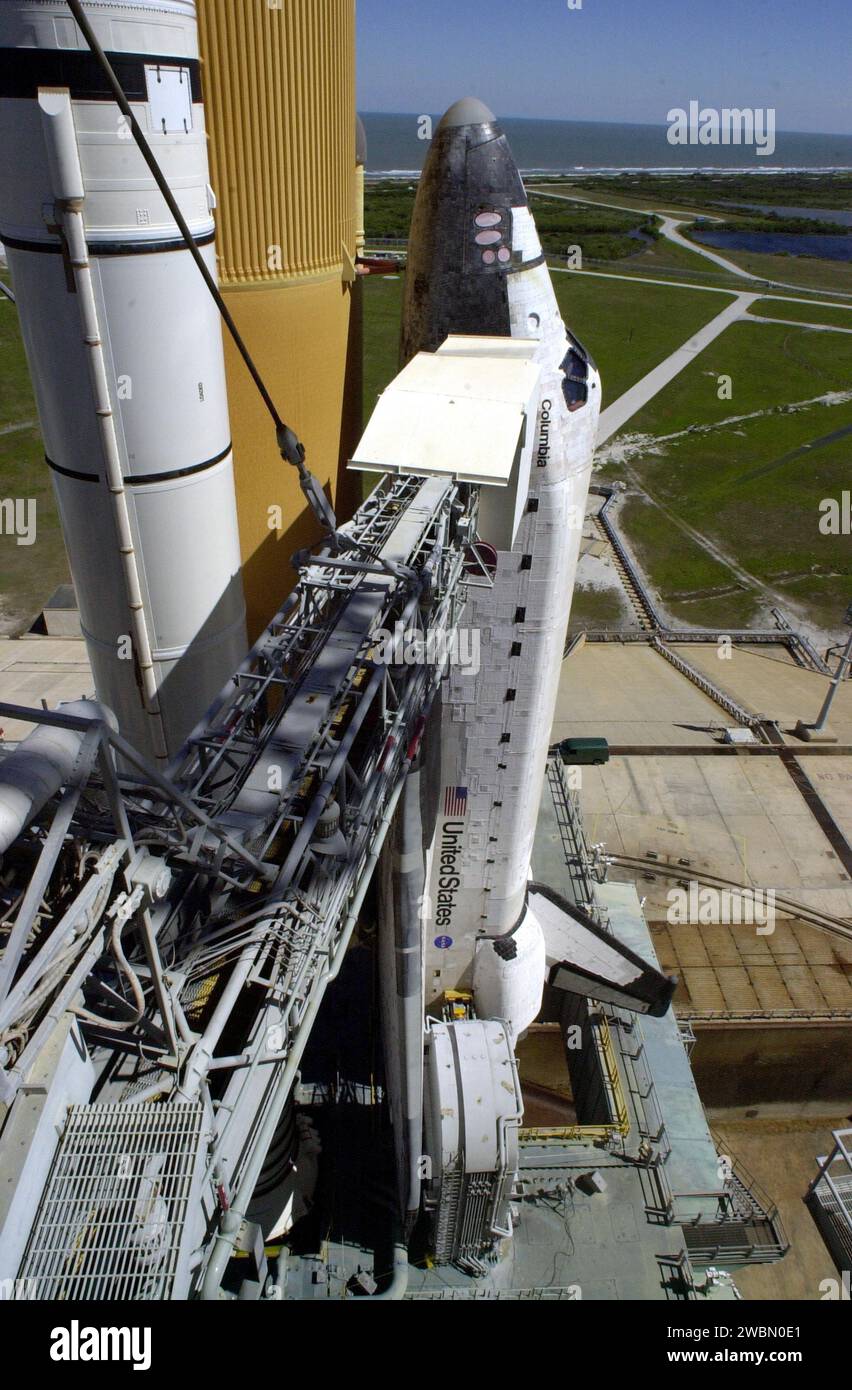 KENNEDY SPACE CENTER, FLA. -- The Rotating Service Structure is rolled ...
