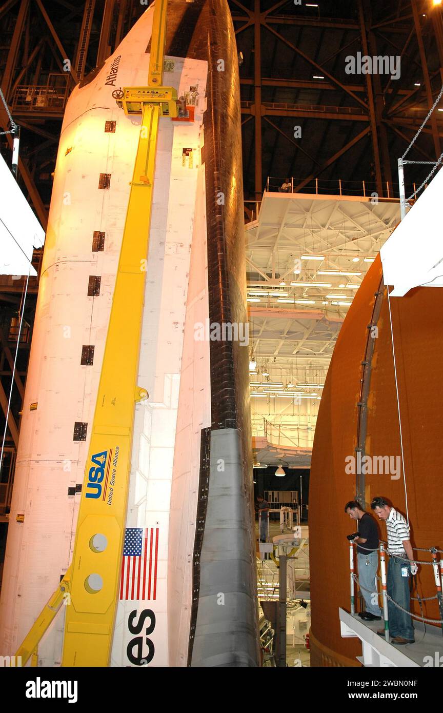 KENNEDY SPACE CENTER, FLA. - In the Vehicle Assembly Building ...
