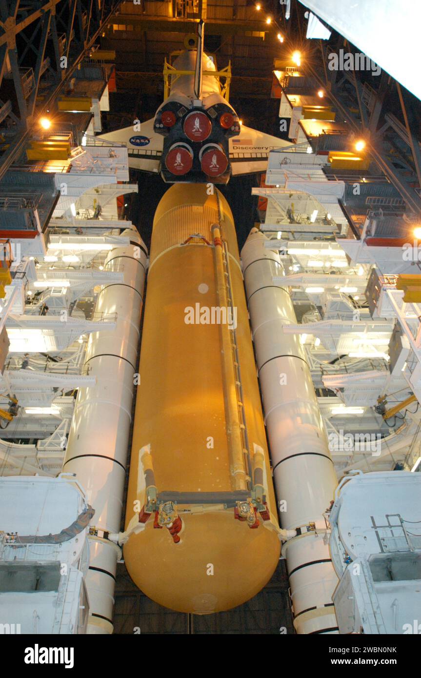 KENNEDY SPACE CENTER, FLA. - Inside the Vehicle Assembly Building at ...