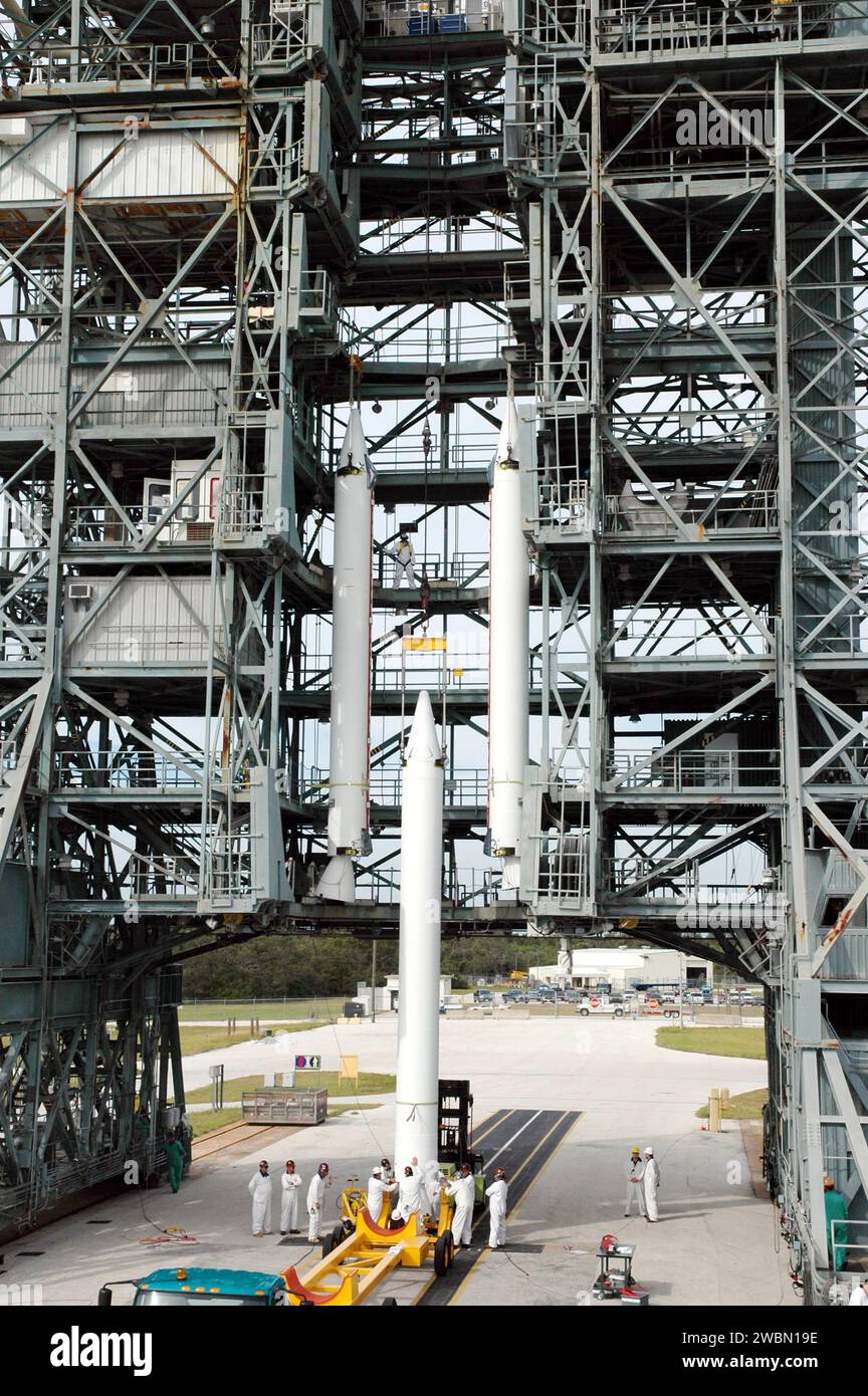 Delta ii launch vehicle hi-res stock photography and images - Alamy