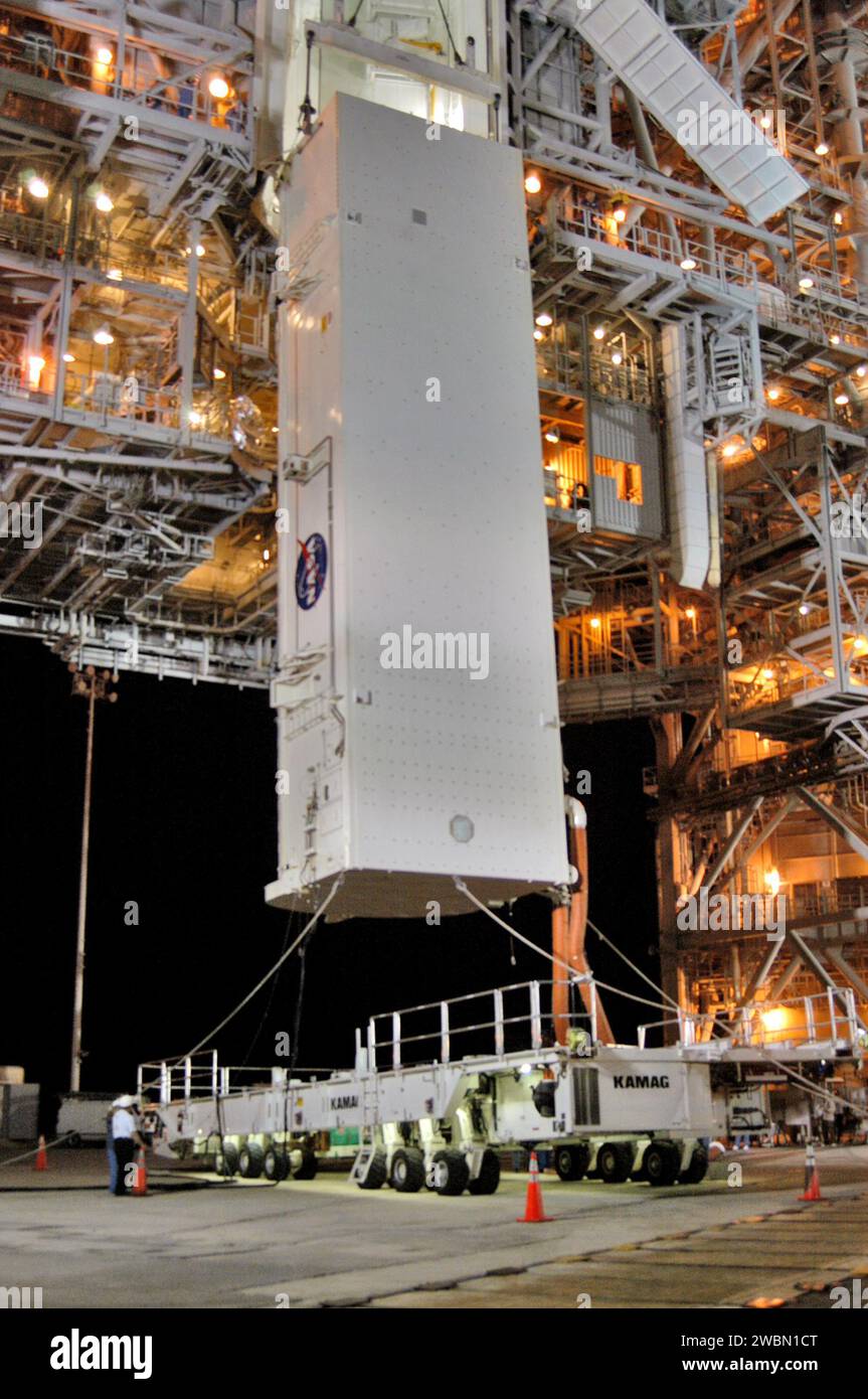 KENNEDY SPACE CENTER, FLA. - At Launch Pad 39B, the payload canister that delivered payloads ...