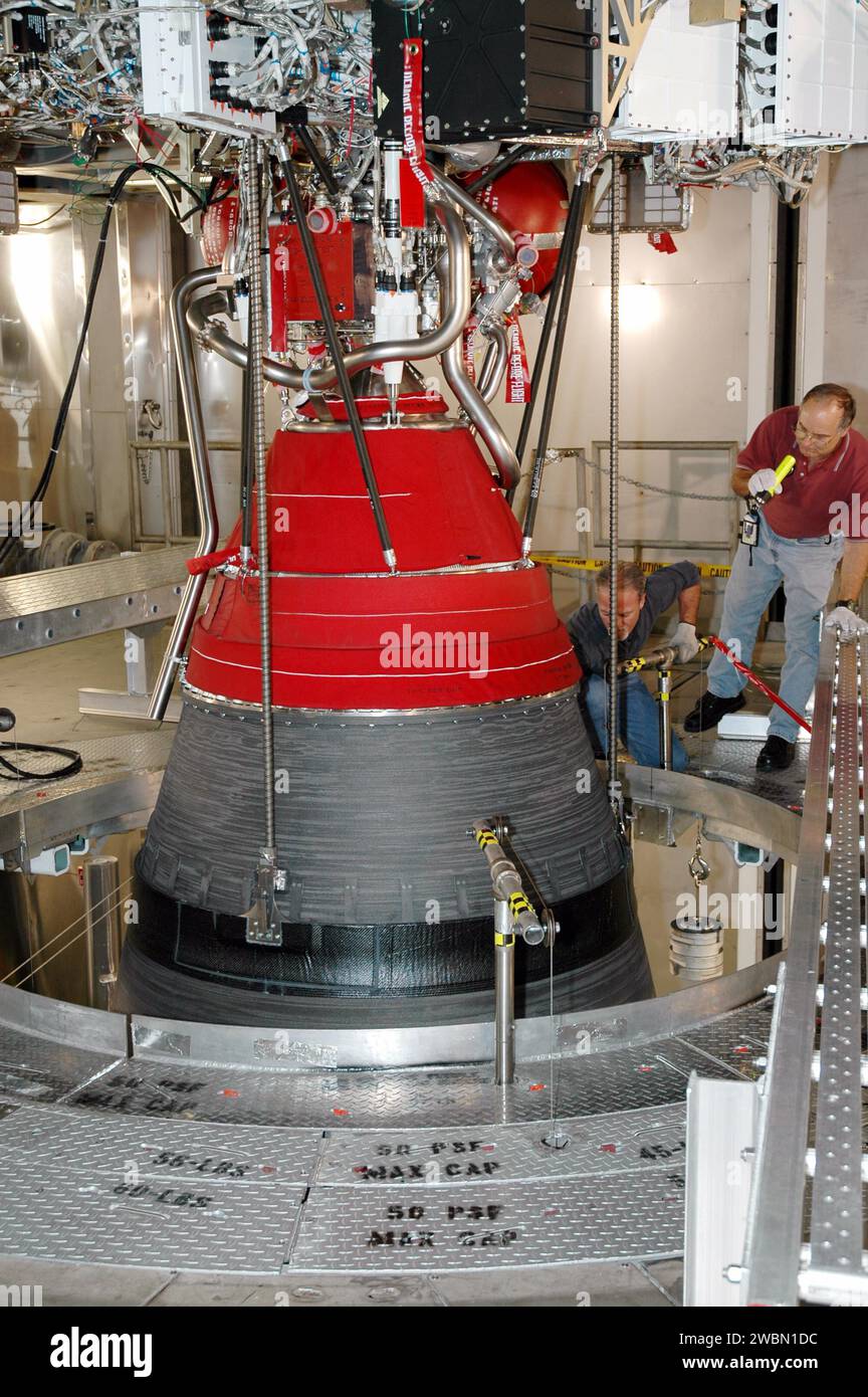 KENNEDY SPACE CENTER, FLA. - At the Delta Operations Center on Cape ...