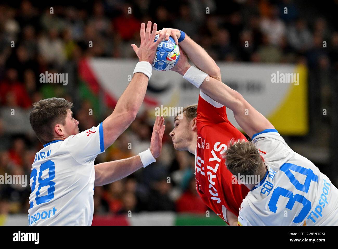 Munich, Germany. 11th Jan, 2024. Handball: European Championship ...