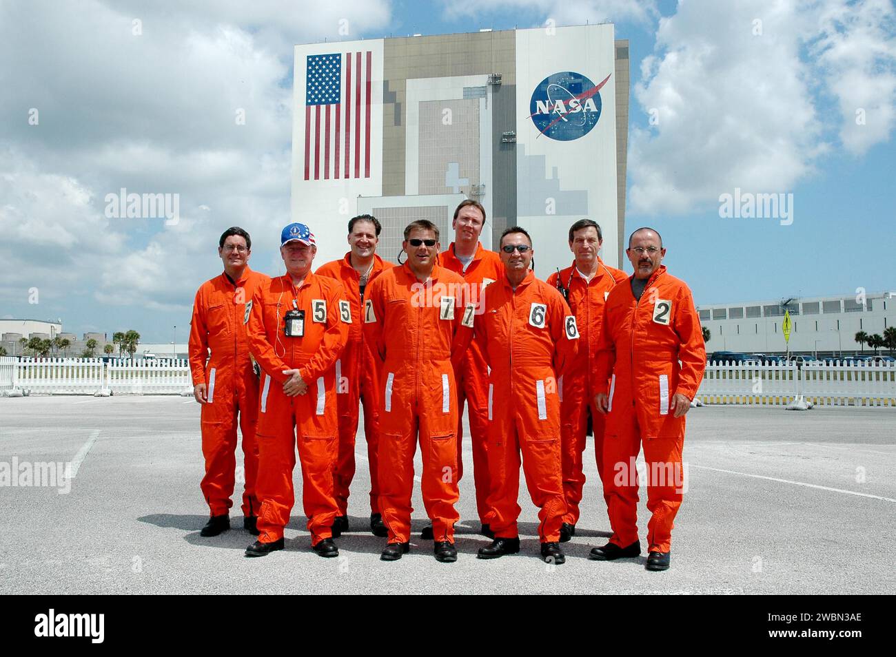 KENNEDY SPACE CENTER, FLA. - Members of the Final Inspection Team pose ...