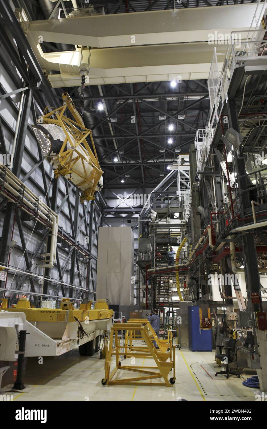 CAPE CANAVERAL, Fla. -- In Orbiter Processing Facility-2 at NASA's ...