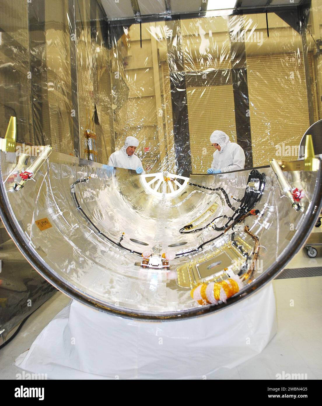 VANDENBERG AIR FORCE BASE, Calif. -- Technicians inside Building 1555 ...