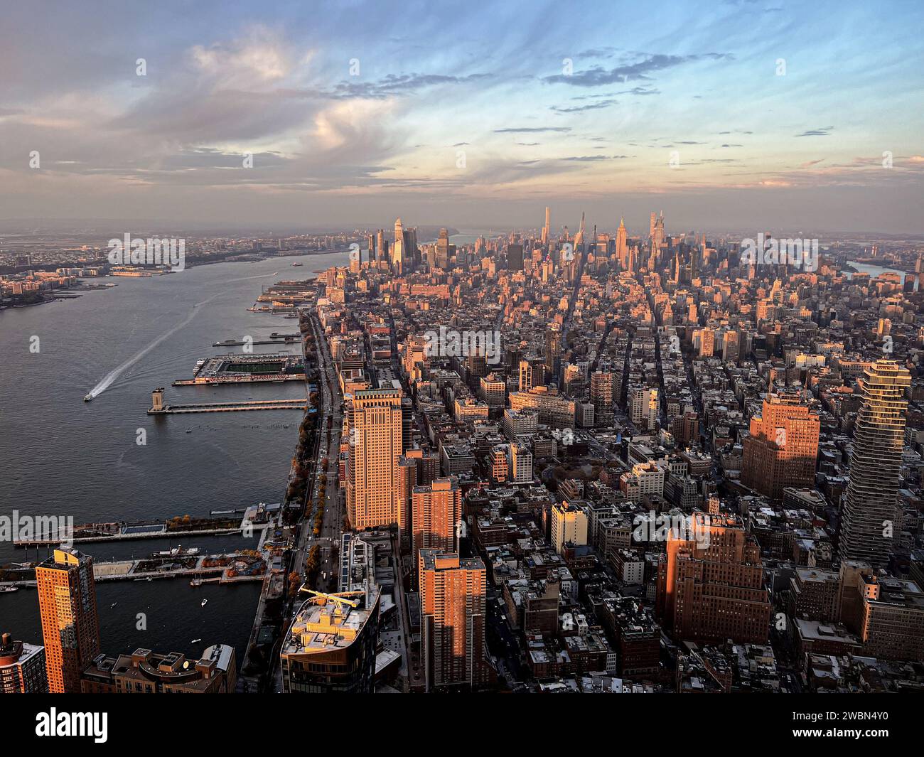 From the world trade center observatory hi-res stock photography and ...