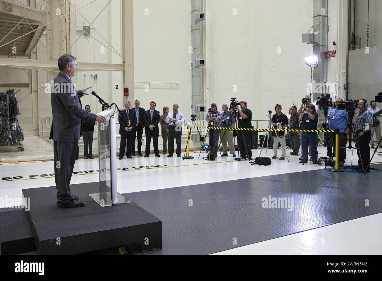At Kennedy Space Center’s Operations and Checkout Building, Scott ...