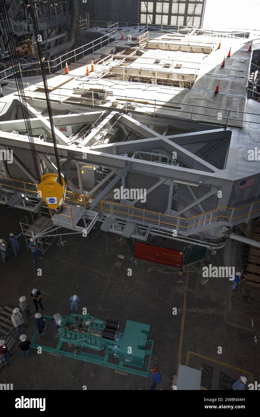 CAPE CANAVERAL, Fla. – Inside the Vehicle Assembly Building at NASA’s ...