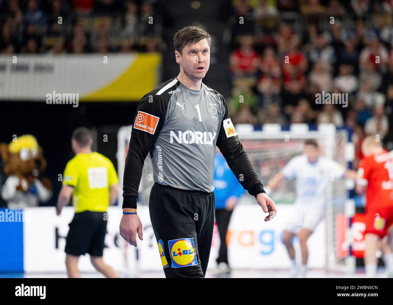 Muenchen, Deutschland. 11th Jan, 2024. Niklas Landin Jacobsen (Torwart ...