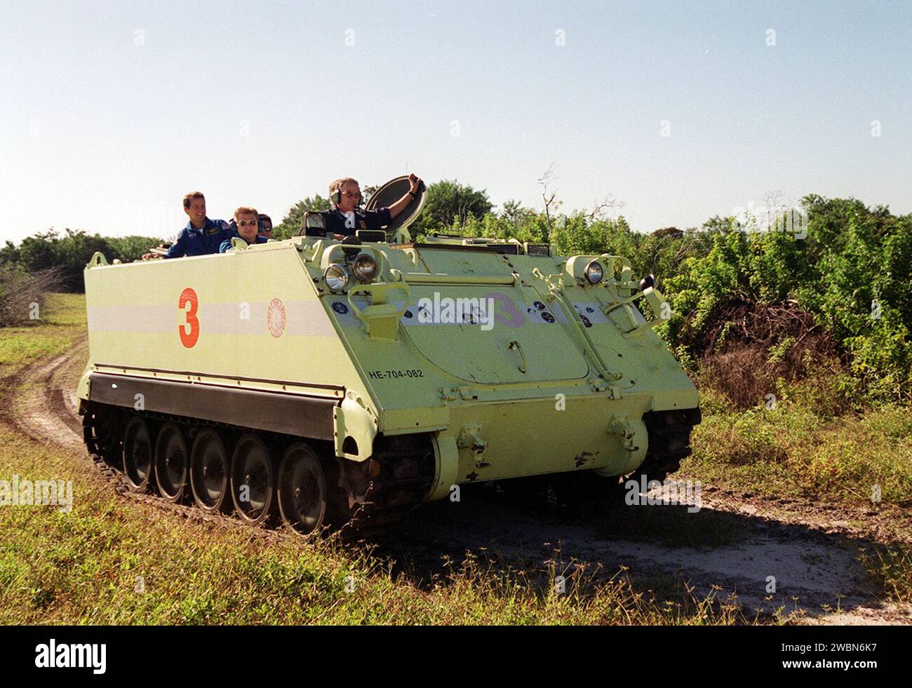 Sts 108 mission hi-res stock photography and images - Alamy