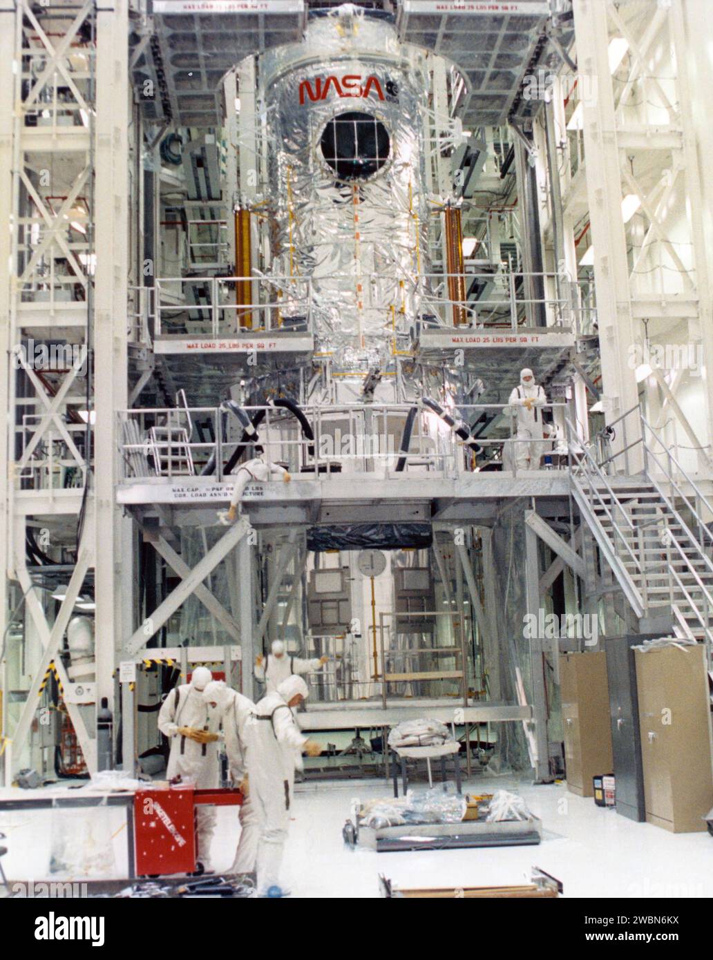 KENNEDY SPACE CENTER, FLA. -- The Hubble Space Telescope (HST) in a ...