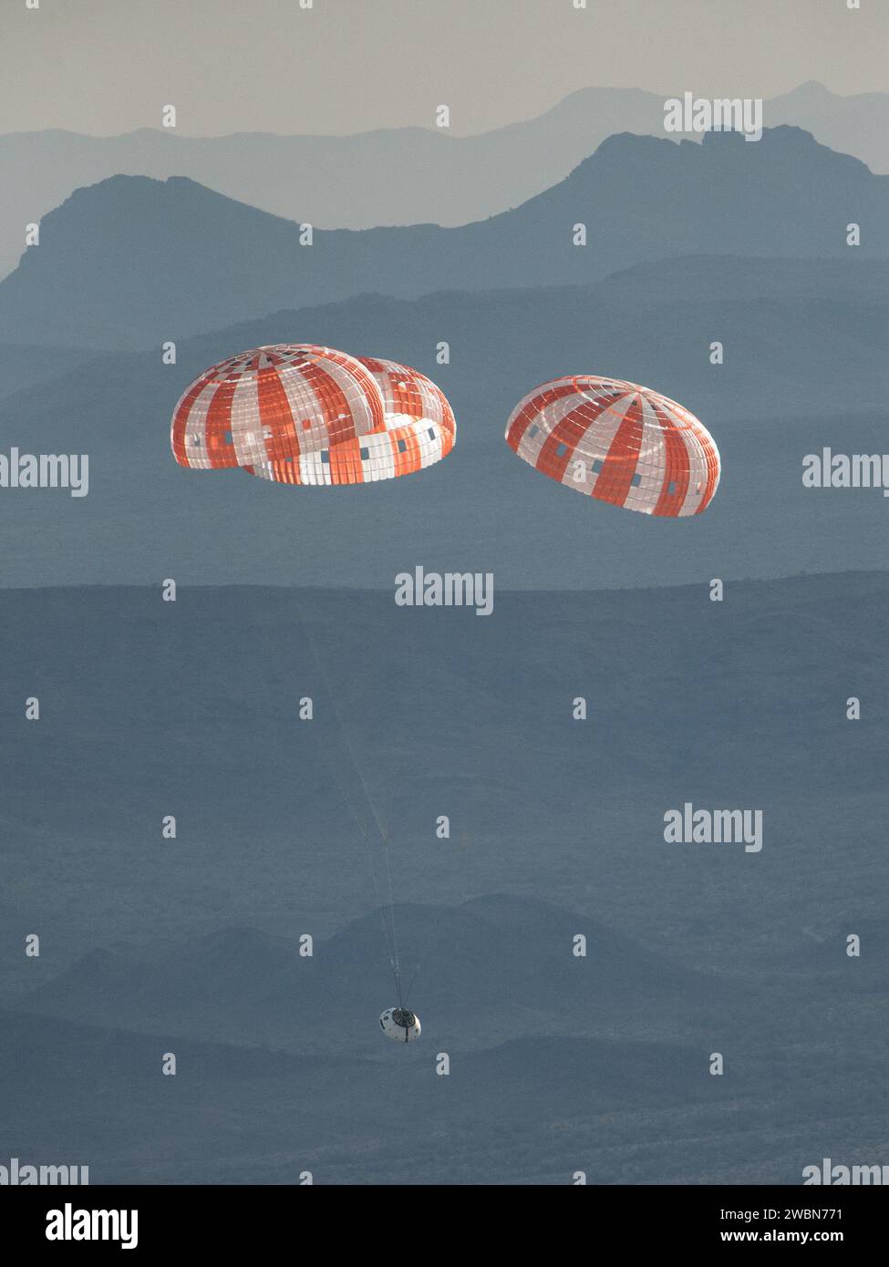 NASA successfully tested the Orion spacecraft’s parachute system on ...