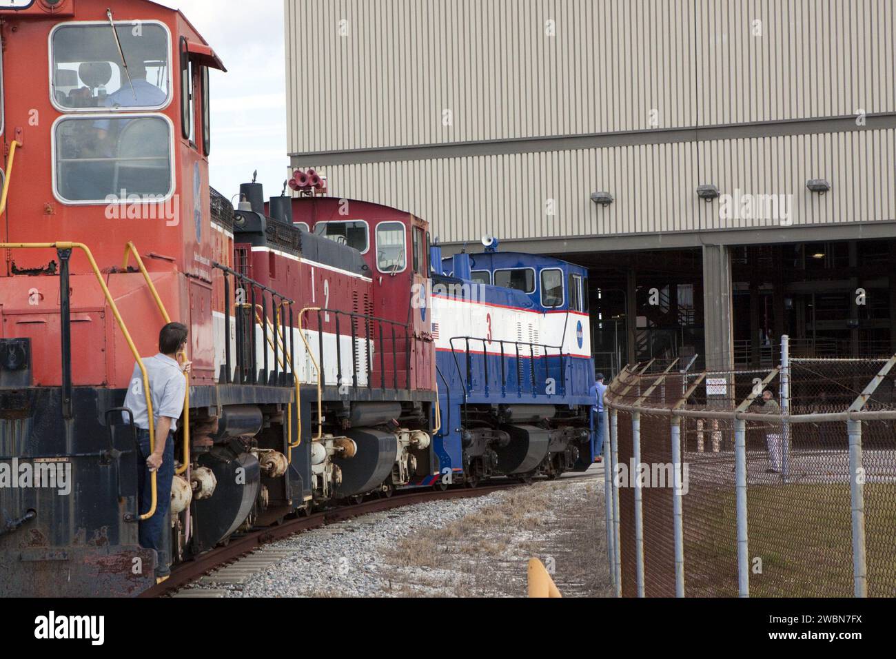 Solid axle hi-res stock photography and images - Alamy