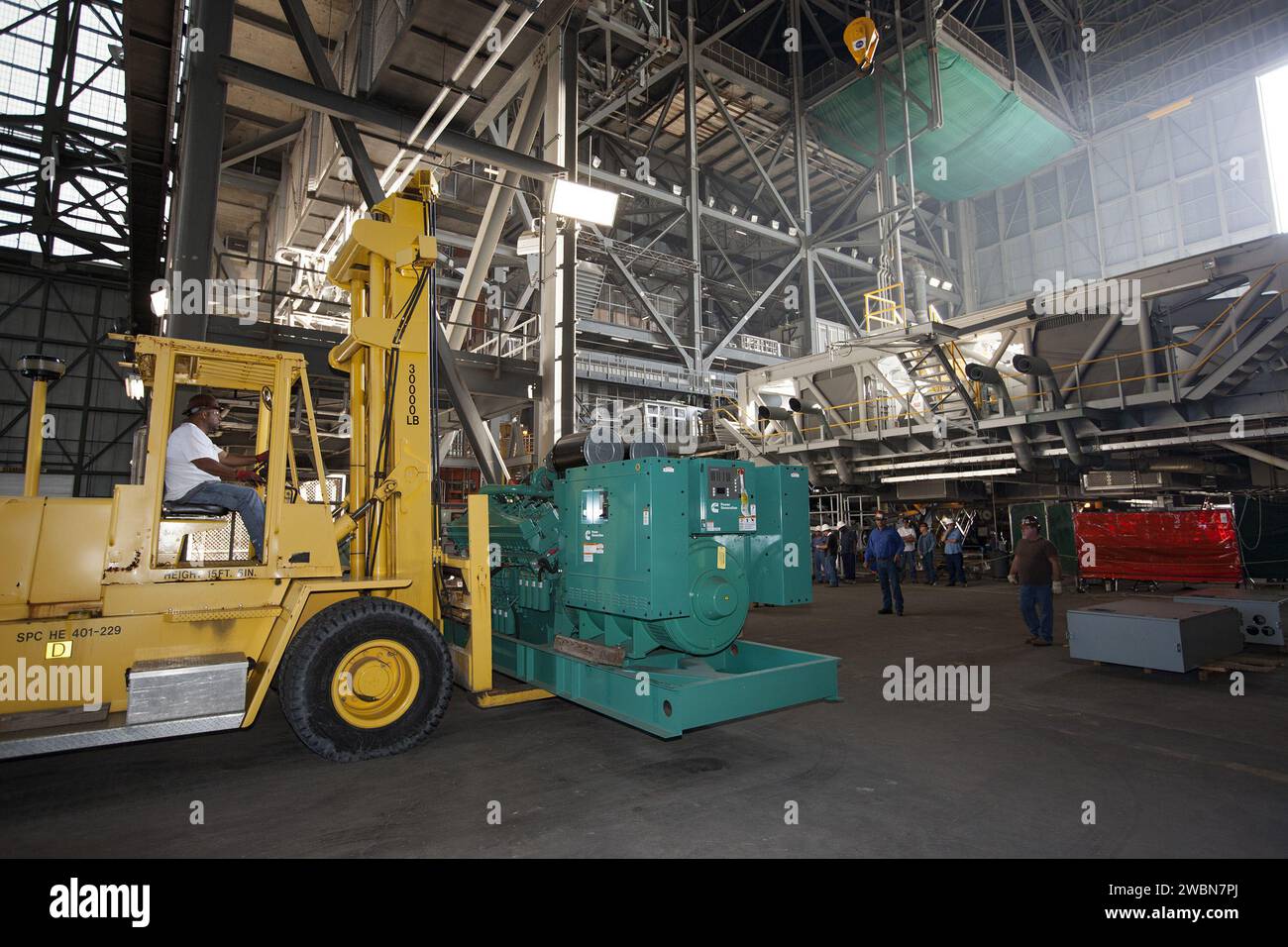 CAPE CANAVERAL, Fla. – Inside the Vehicle Assembly Building at NASA’s ...
