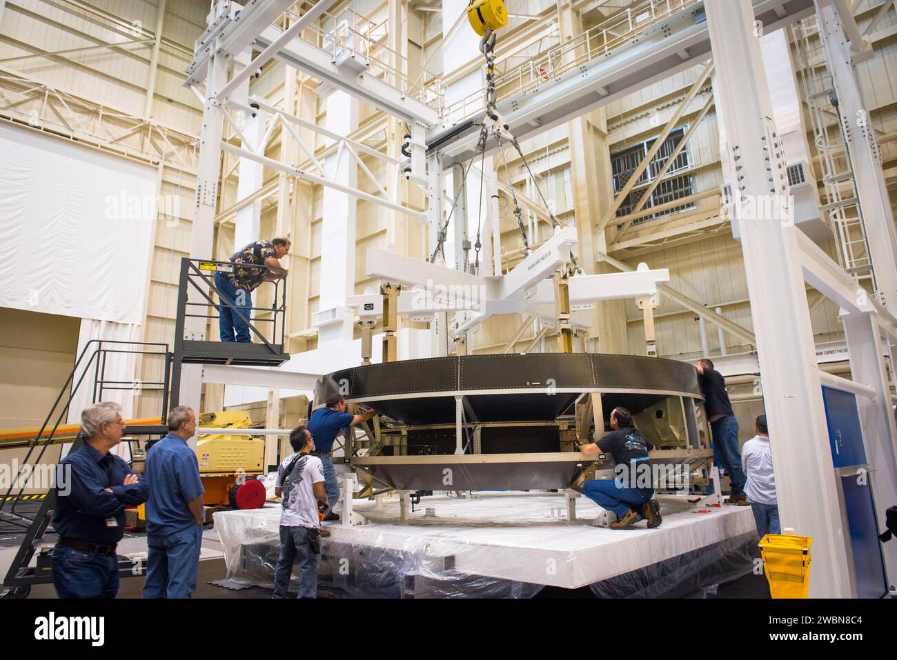 Structural test stand hi-res stock photography and images - Alamy