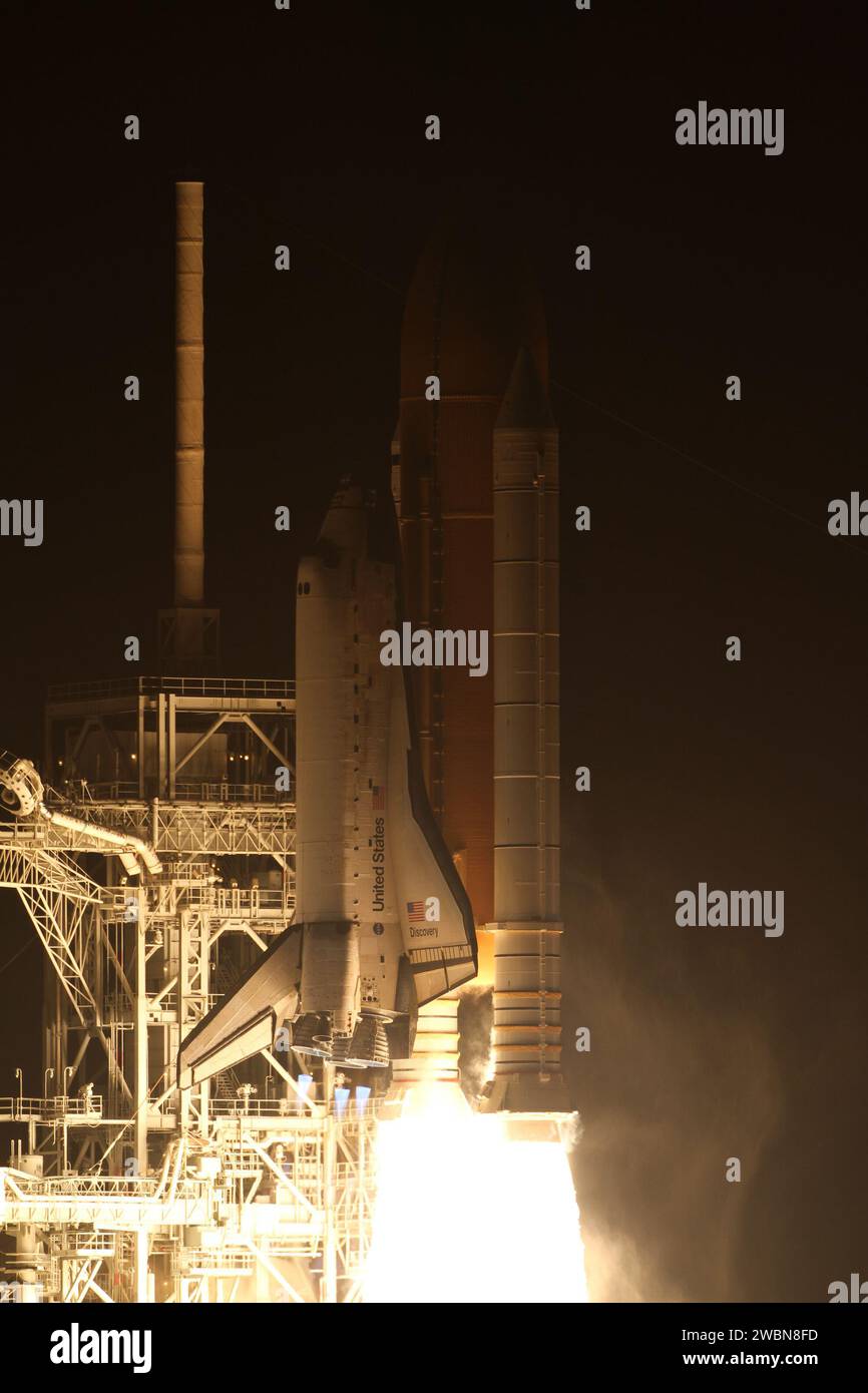 CAPE CANAVERAL, Fla. - Engine ignition on space shuttle Discovery ...