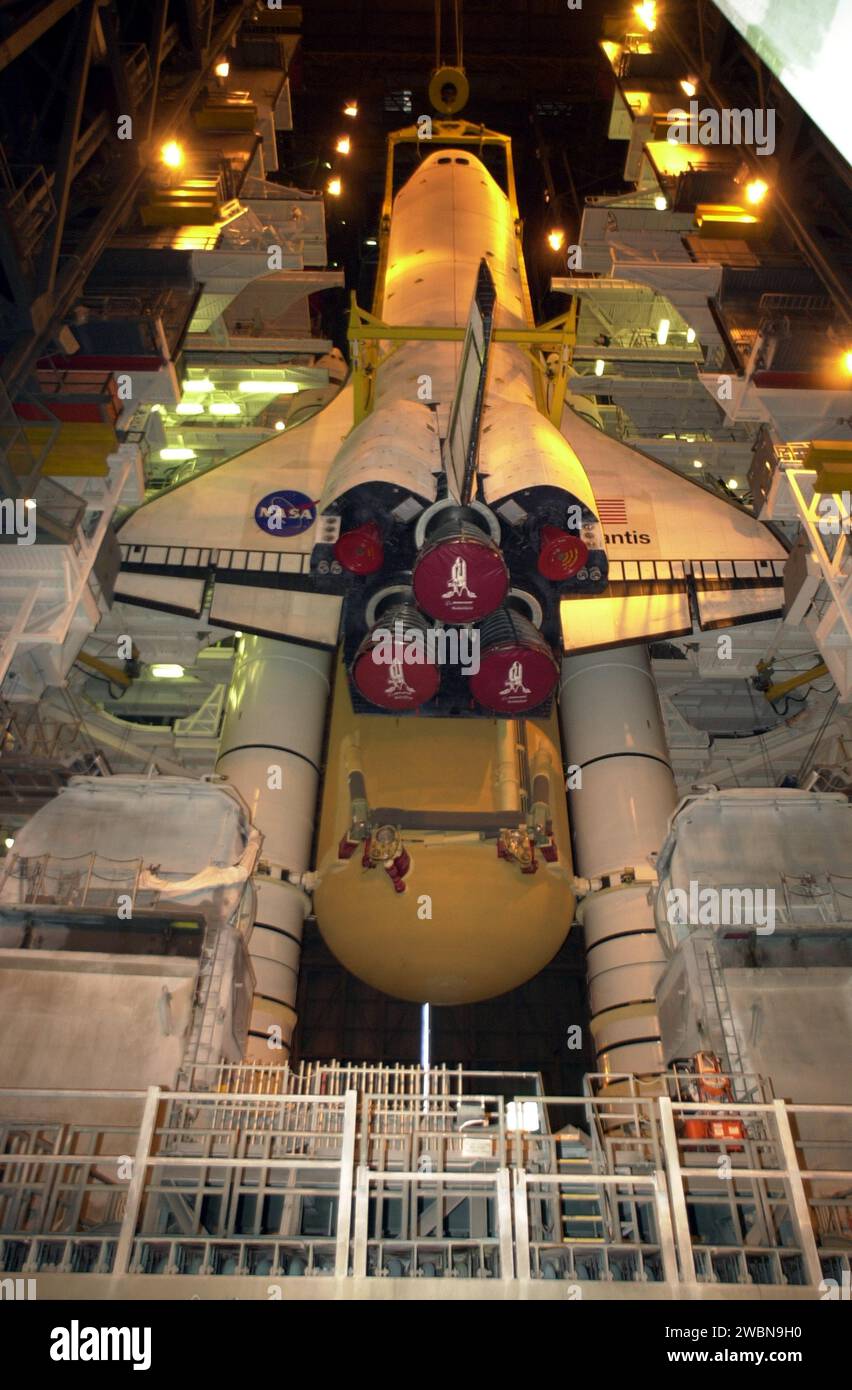 KENNEDY SPACE CENTER, FLA. -- In Vehicle Assembly Building high bay 1 ...