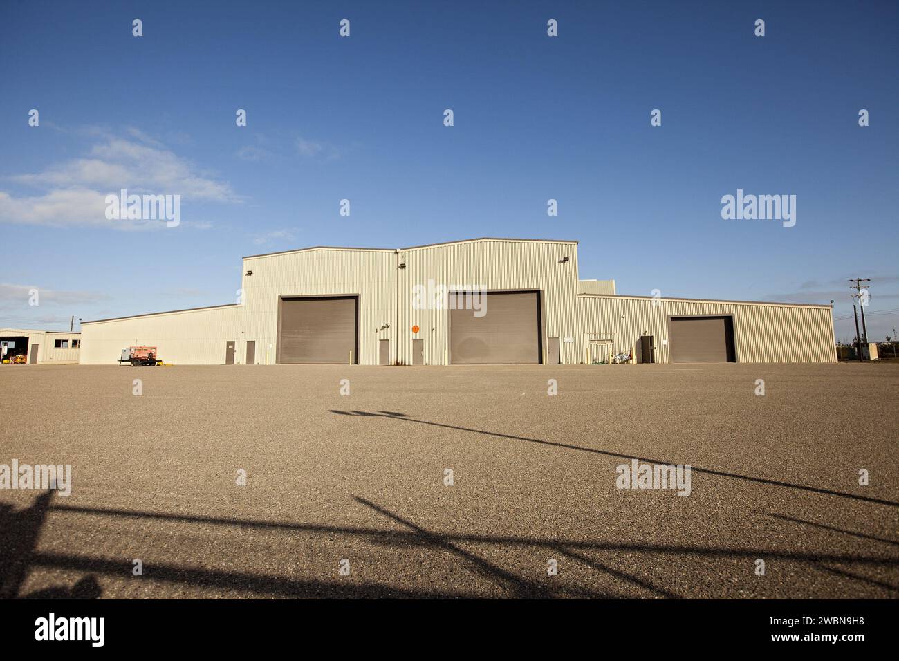VANDENBERG AIR FORCE BASE, Calif. – Inside the Pegasus Hangar, Building ...