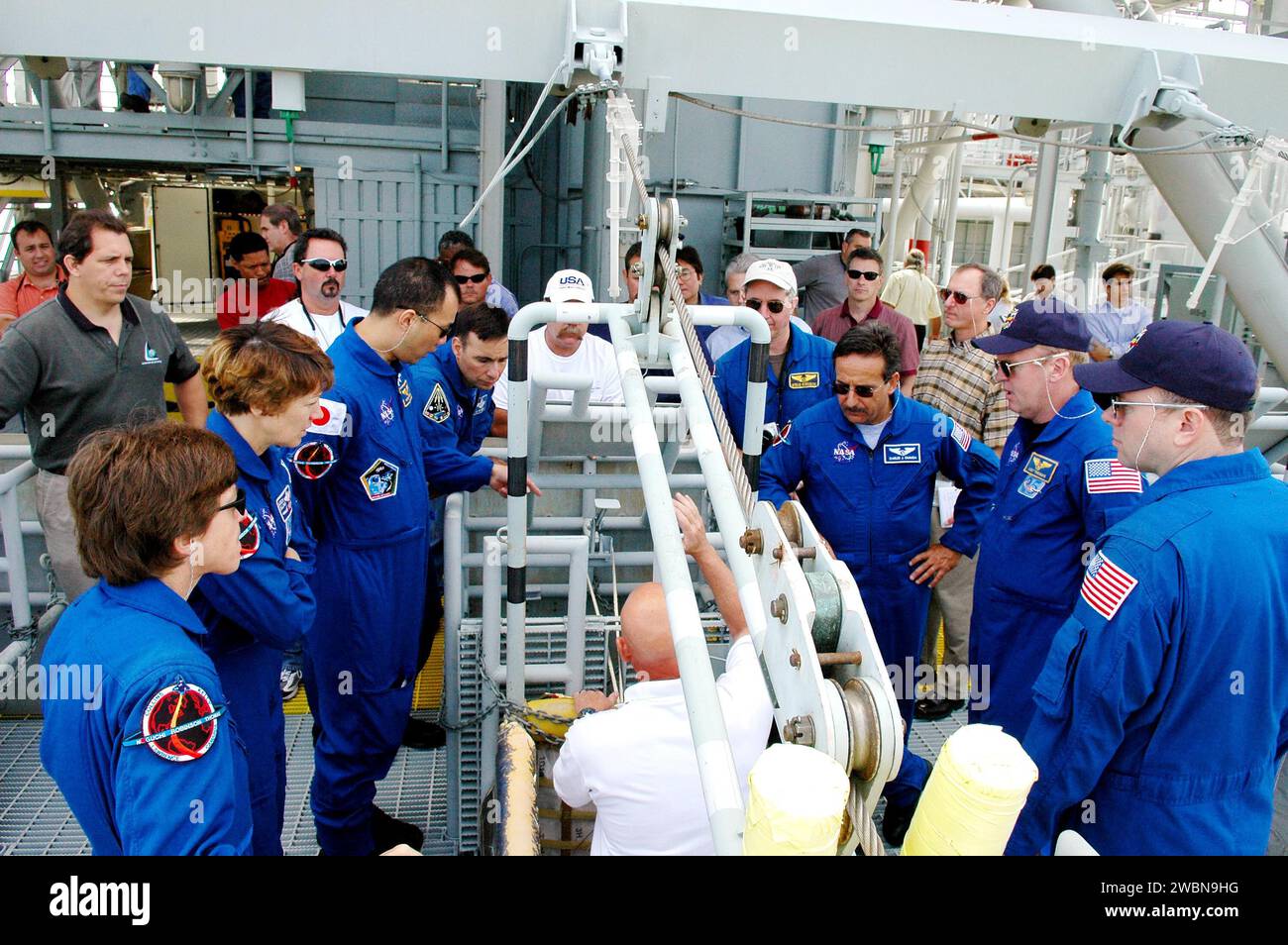 KENNEDY SPACE CENTER, FLA. - On the Fixed Service Structure at Launch ...