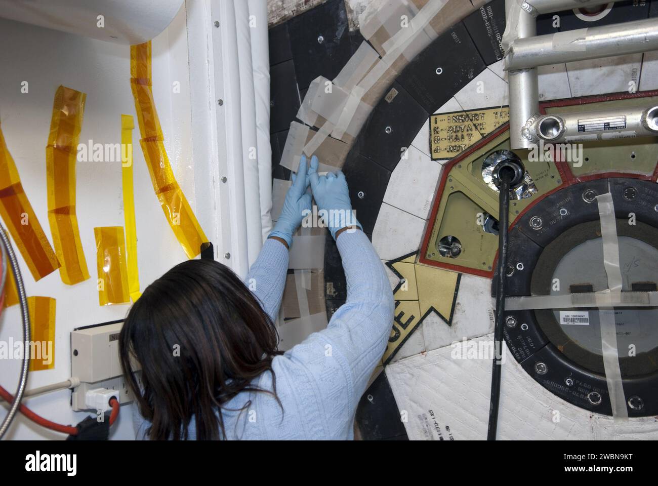 CAPE CANAVERAL, Fla. - Inside Orbiter Processing Facility-1 at Kennedy ...