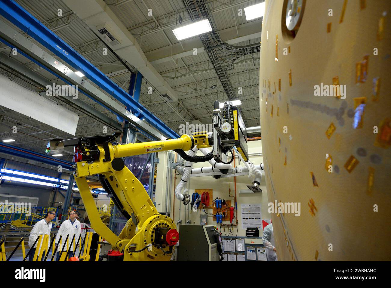X ray shield hi-res stock photography and images - Alamy