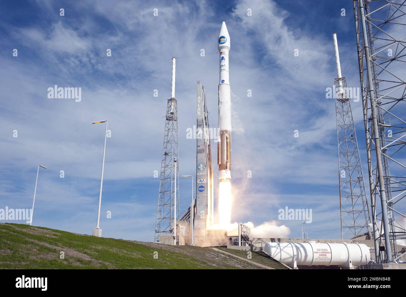 Rocket impacts hi-res stock photography and images - Alamy