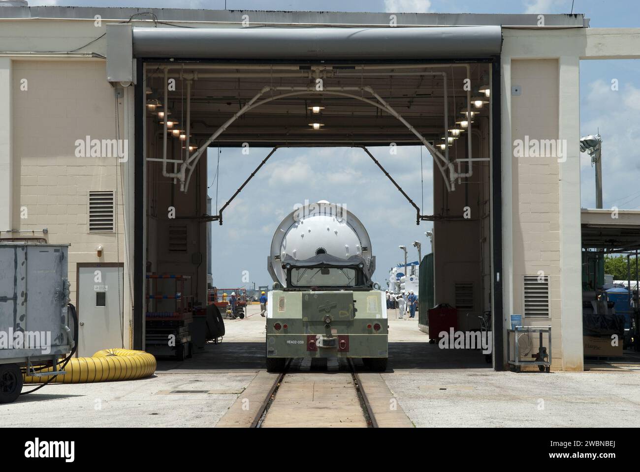 CAPE CANAVERAL, Fla. – At the Solid Rocket Booster Disassembly Facility ...