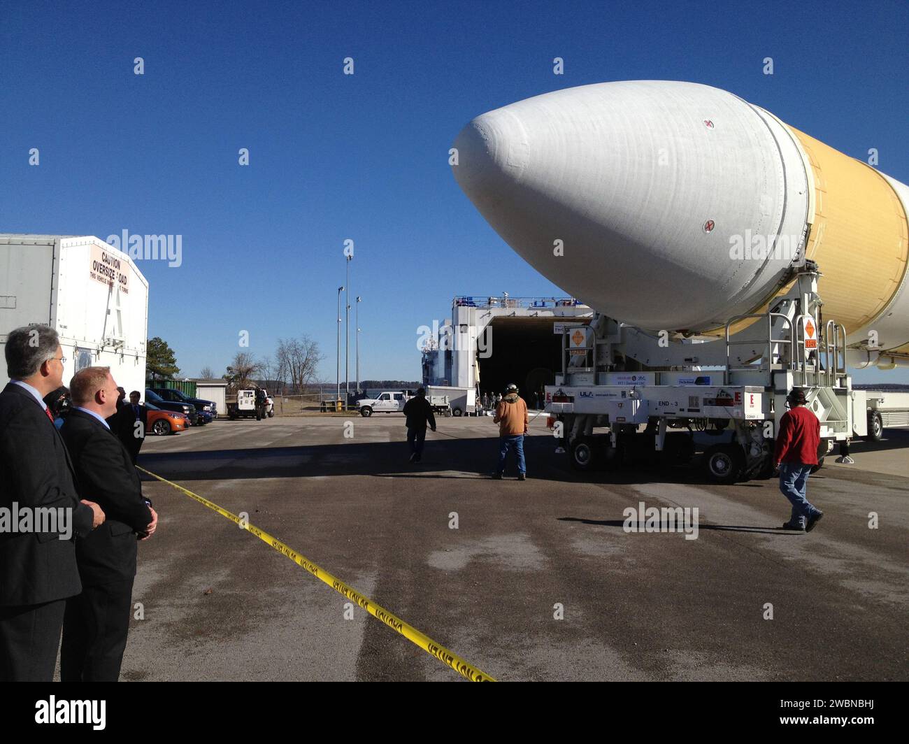Delta iv booster orion hi-res stock photography and images - Alamy