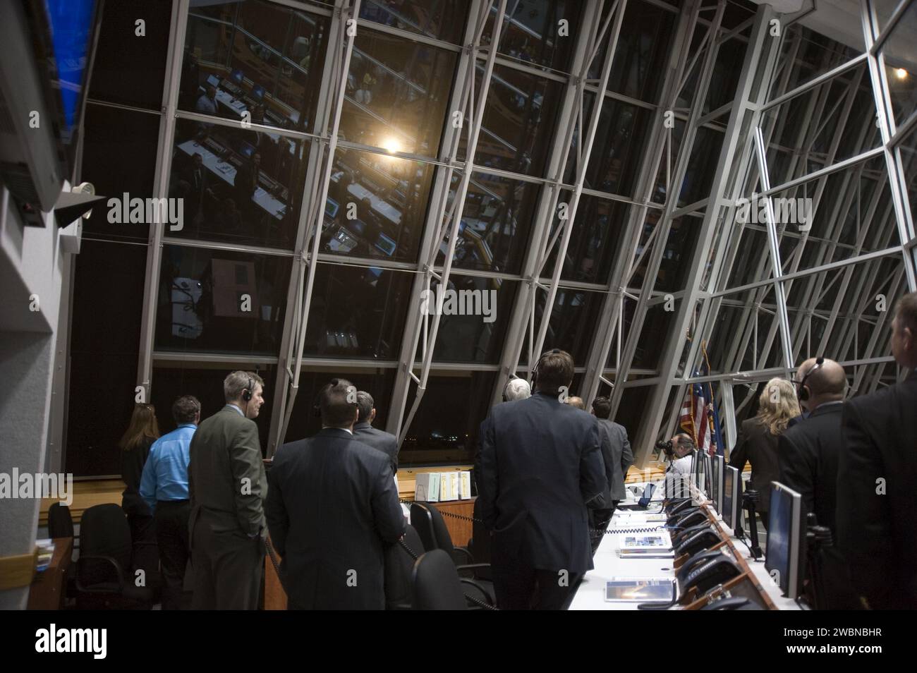CAPE CANAVERAL, Fla. - NASA officials watch the liftoff of space ...
