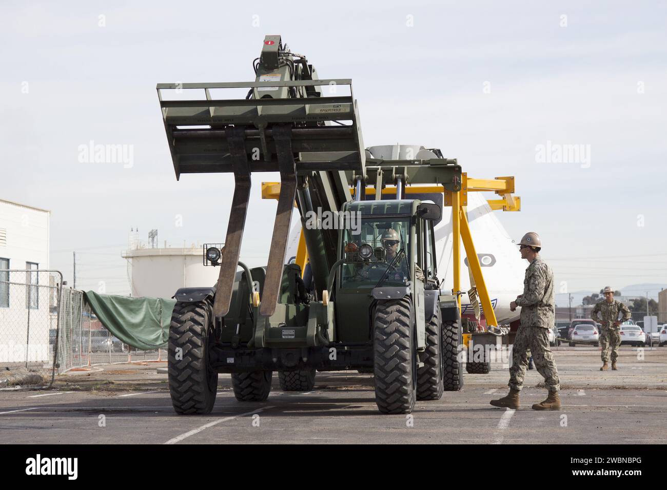 The Orion boilerplate test vehicle was transported to USS San Diego for ...