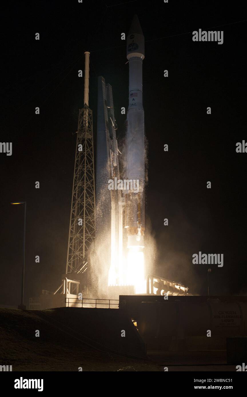CAPE CANAVERAL, Fla. – The United Launch Alliance Atlas V rocket lifts ...