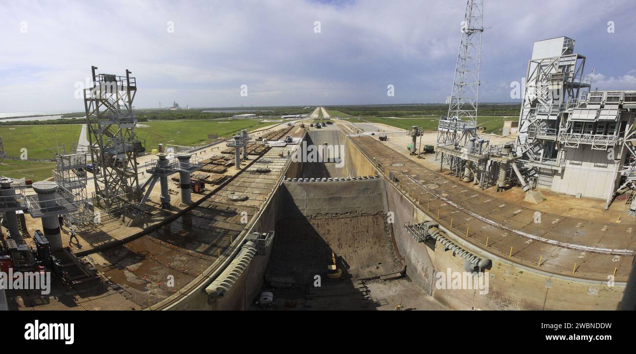 Flame deflector trench hi-res stock photography and images - Alamy