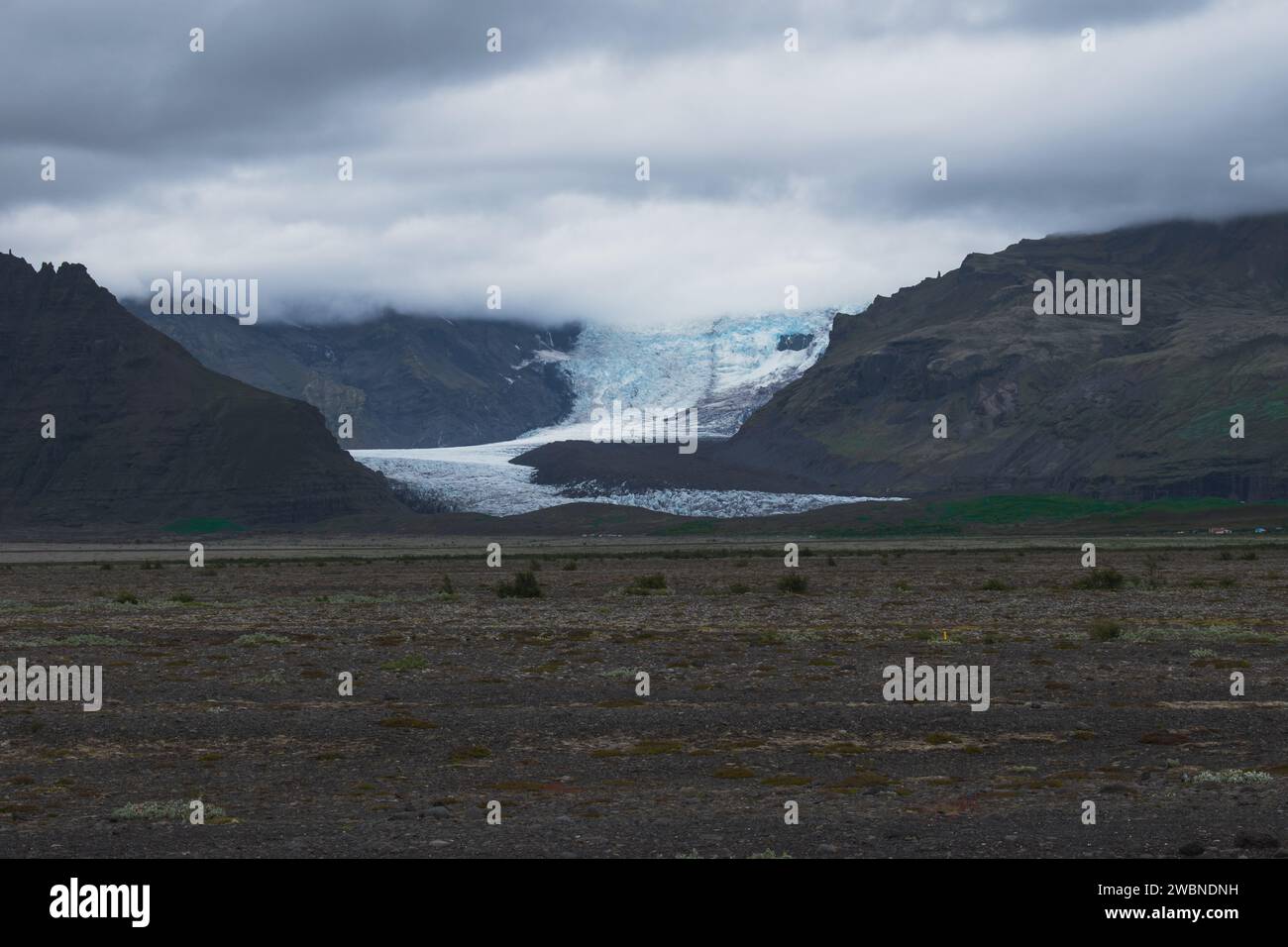 Glacial terminus ocean hi-res stock photography and images - Alamy