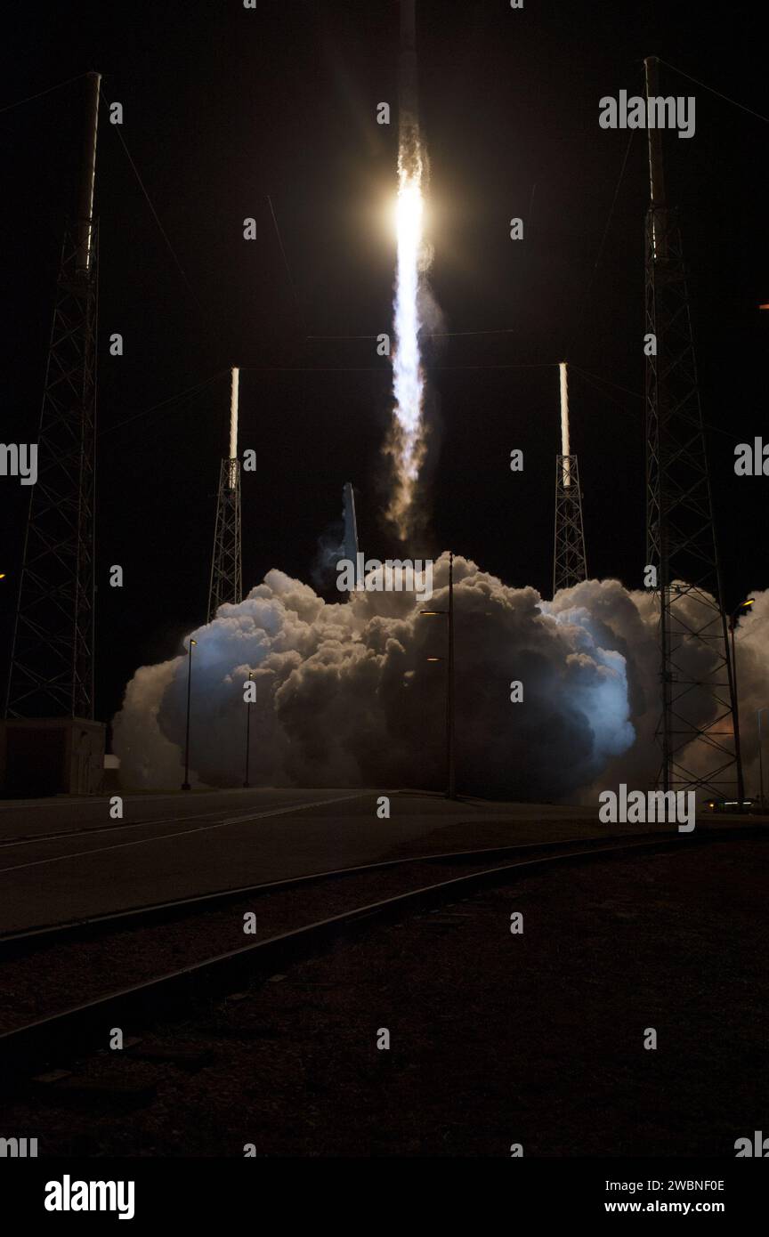 CAPE CANAVERAL, Fla. – The United Launch Alliance Atlas V rocket lifts ...